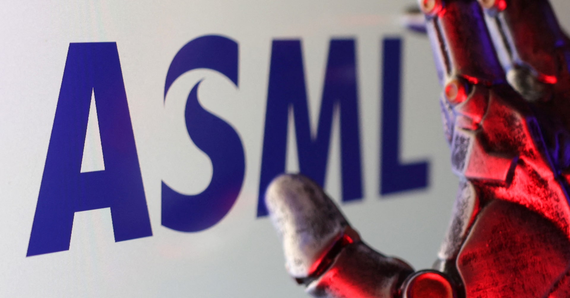 Breaking: ASML Emerges as Mistral AI's Largest Shareholder Following Recent Funding Round ...